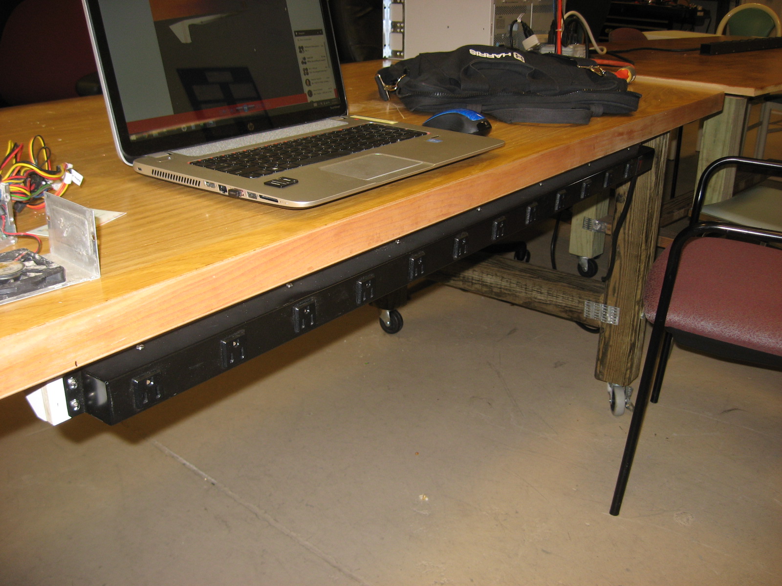 New! Power strips mounted to tables. - Melbourne Makerspace